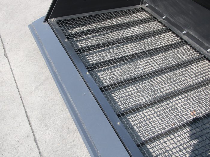 Screening Bucket - Wolverine Shop